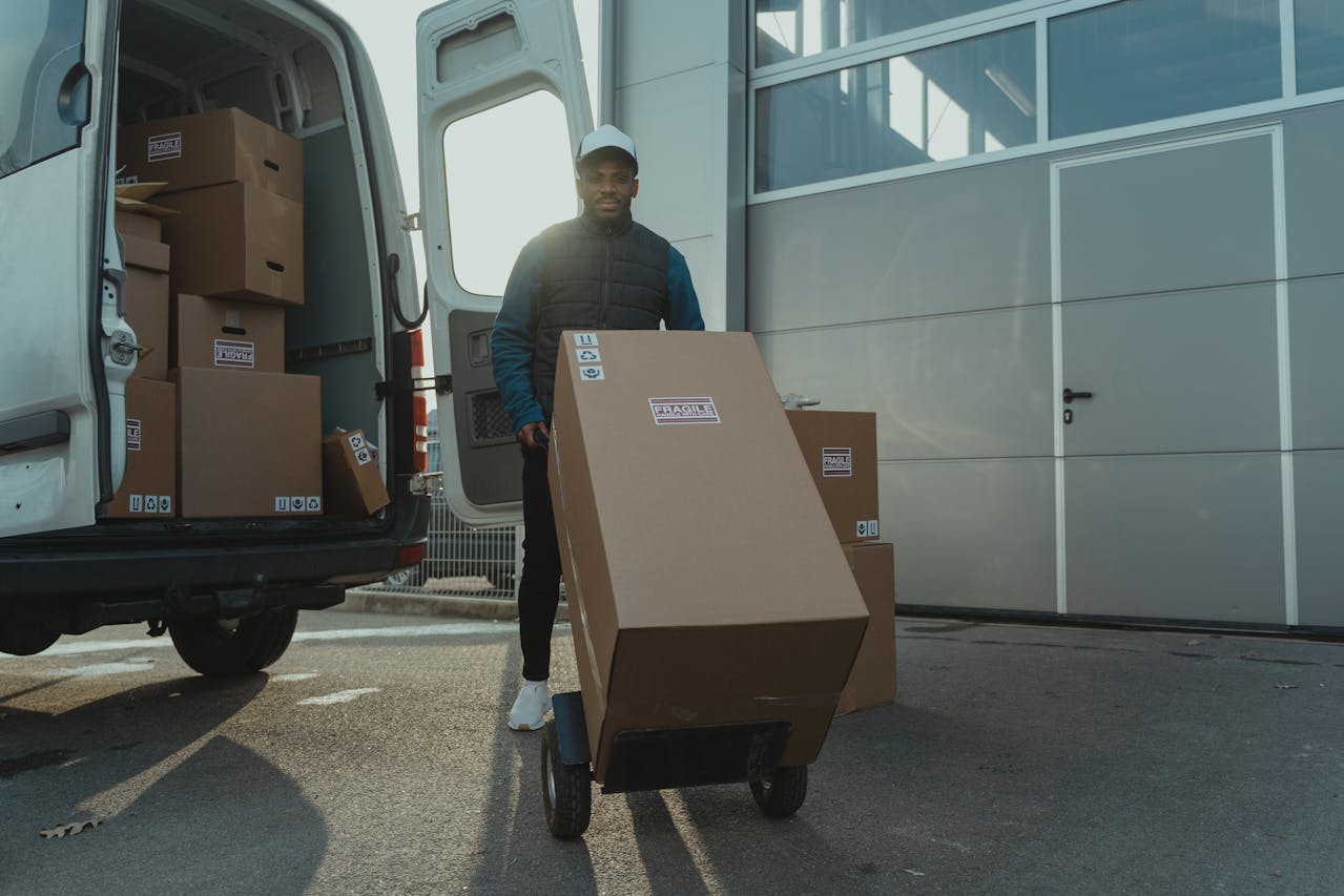 Local vs International Delivery: What’s Better?